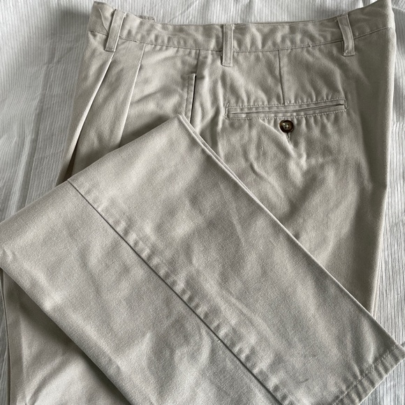 Austin Clothing Co. | Pants | Mens Light Khaki Pleated Austin ...